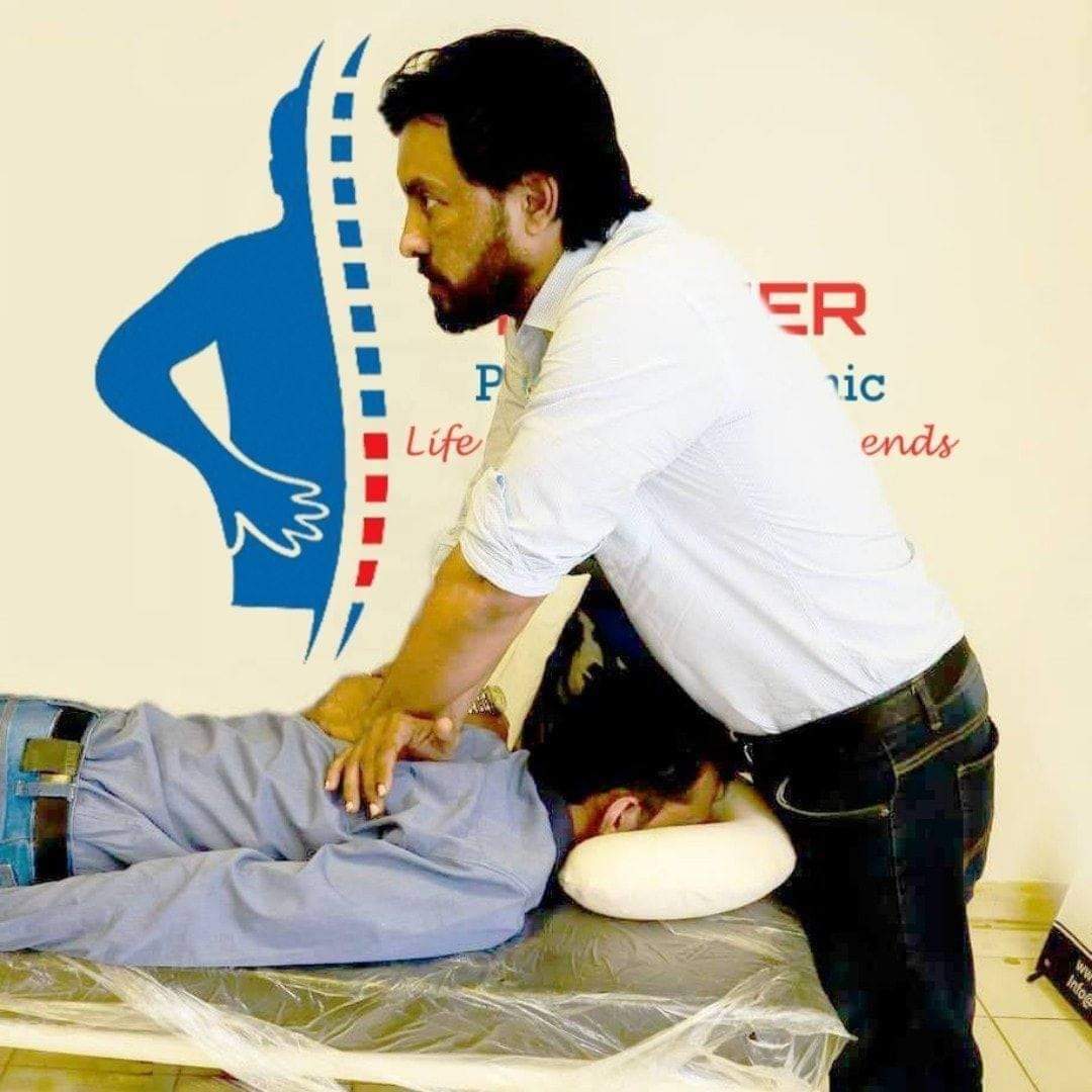 Dr. Umer Fayyaz - Top Reviewed Acupuncturist in Karachi | Healthwire Dr. Umer Fayyaz - Top Reviewed Acupuncturist in Karachi | Healthwire